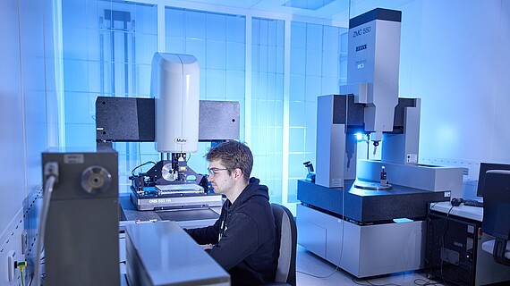 Koordinatenmesstechniklabor – Institut für Mess- und Regelungstechnik ... Koordinatenmesstechniklabor – Institut für Mess- und Regelungstechnik ...